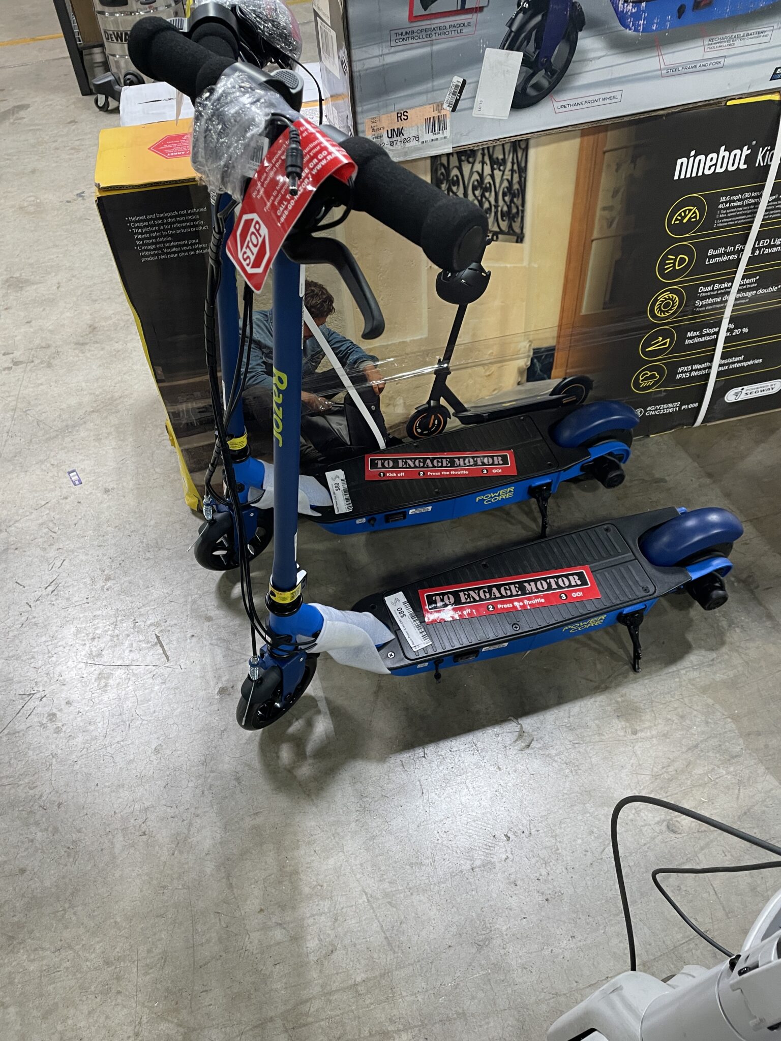 Razor Power Core E95 Electric Scooter: A Fun, Durable Ride for Young ...